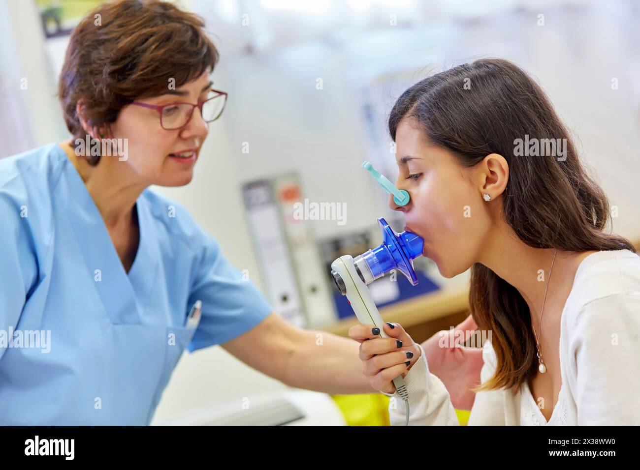 Spirometry hi-res stock photography and images - Alamy