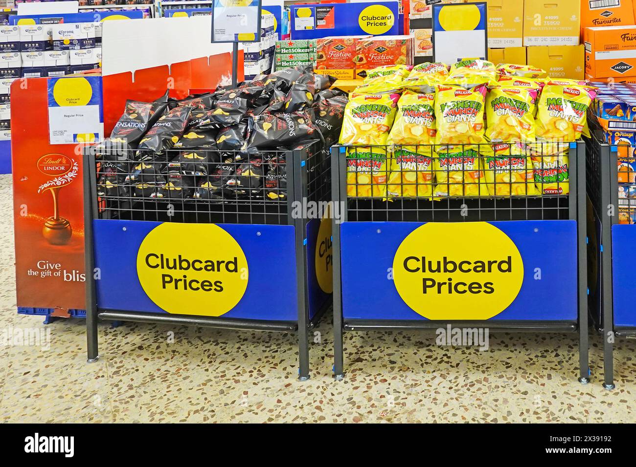 Clubcard price offer hi-res stock photography and images - Alamy