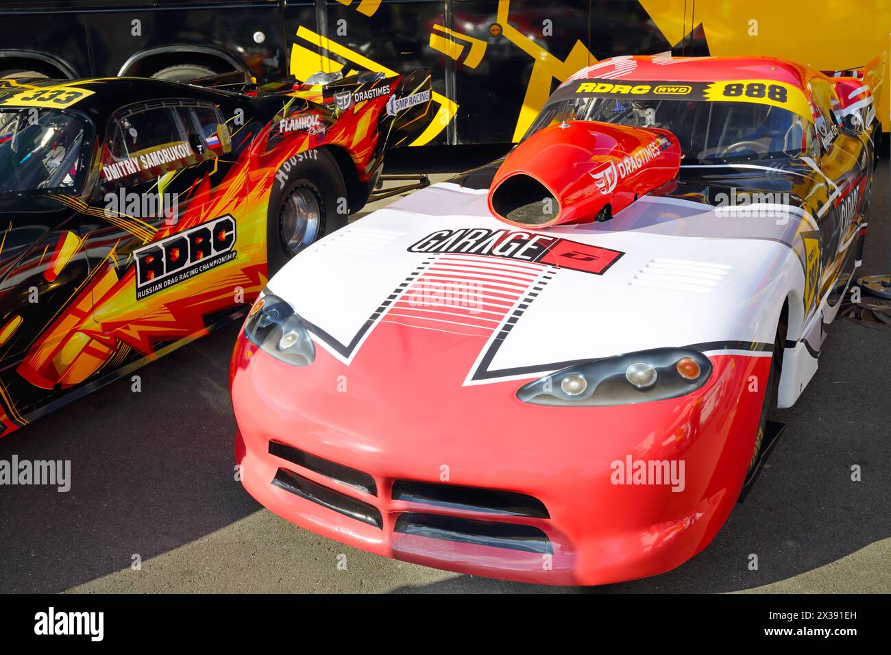 Dragsters hi-res stock photography and images - Alamy