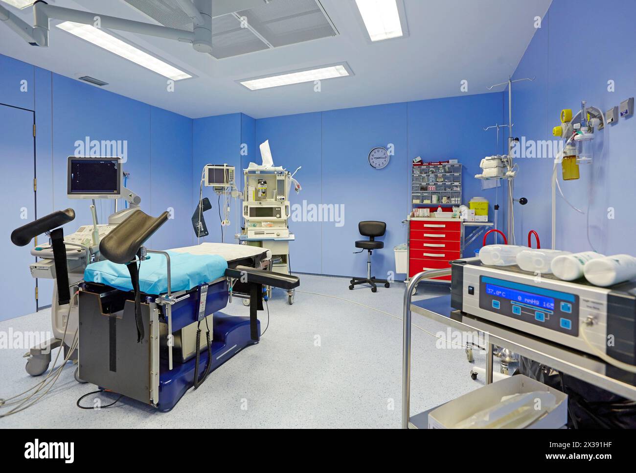 Artificial insemination clinic spain hi-res stock photography and ...