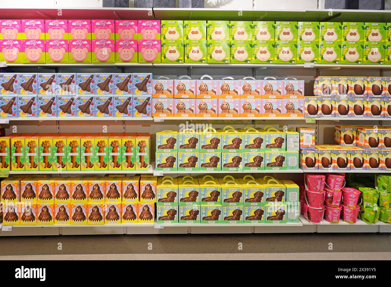 Rocket eggexplorer hi-res stock photography and images - Alamy