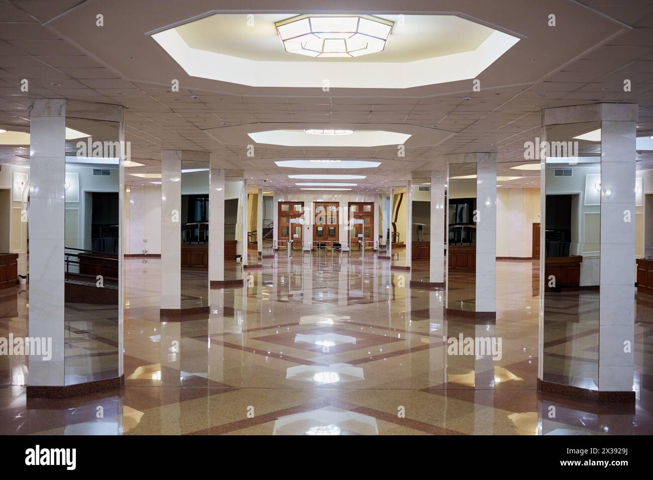 MOSCOW, RUSSIA - OCT 26, 2016: Hall interior of Lomonosovsky building ...
