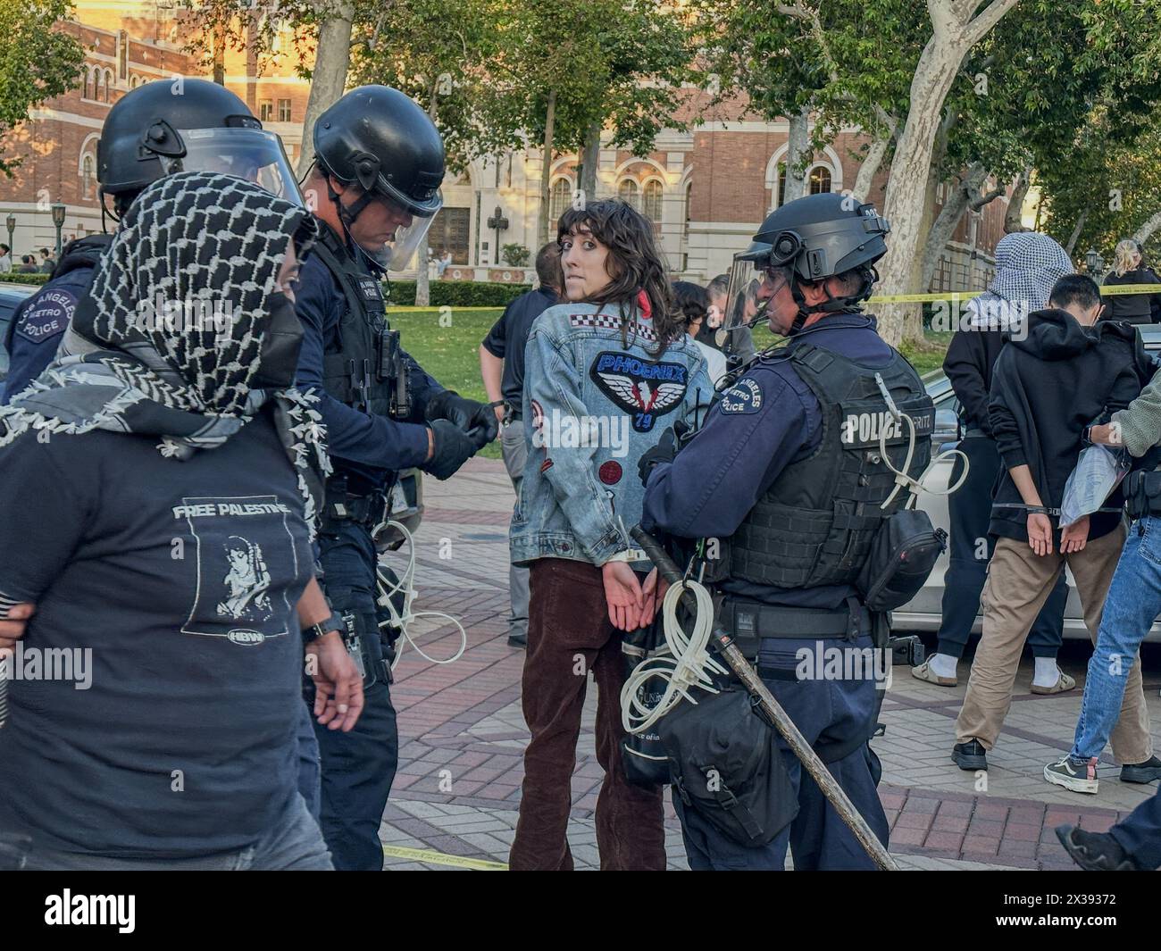 Students ignore police hi-res stock photography and images - Alamy