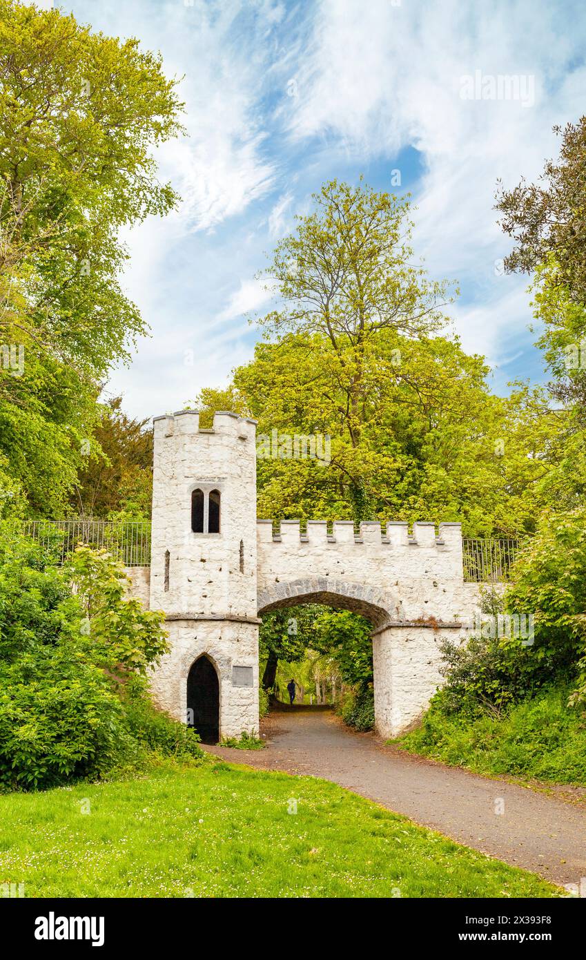 Annie lee tower bridge hi-res stock photography and images - Alamy
