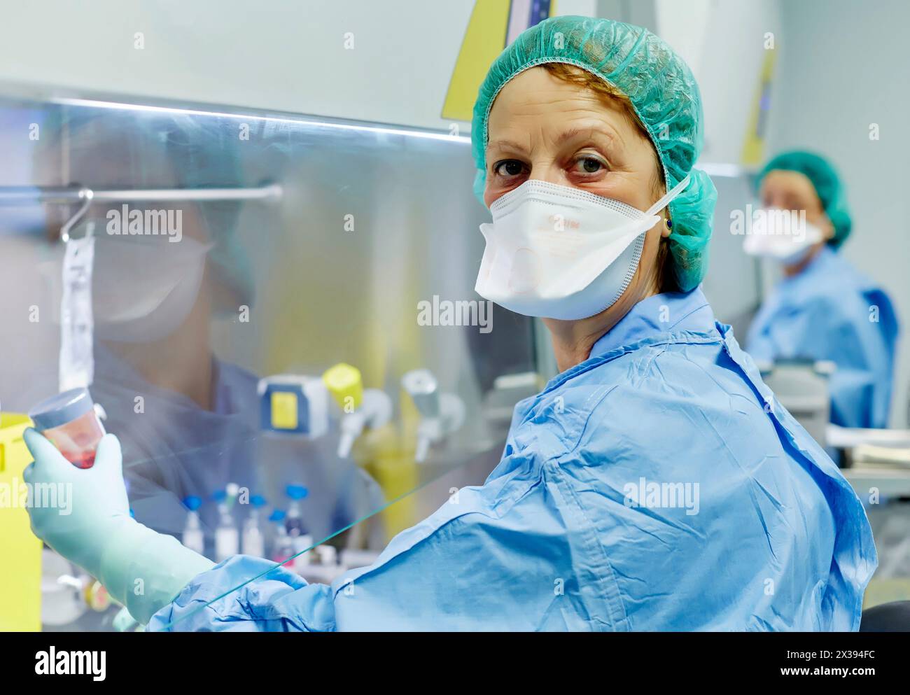 Preparation of drugs in laminar flow hood, epidural anesthesia, Clean ...