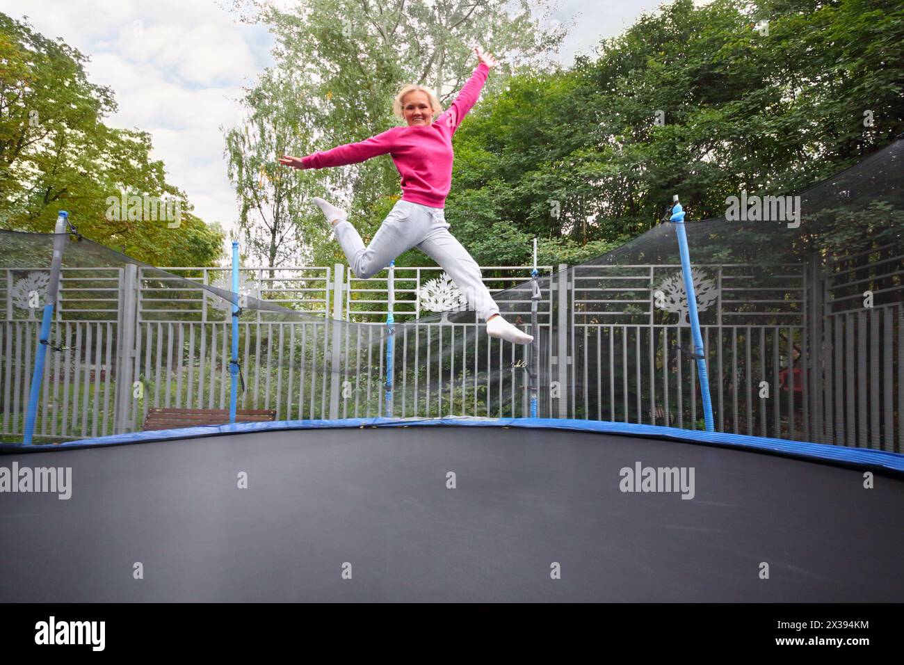 Trampoline woman fitness hi-res stock photography and images - Alamy