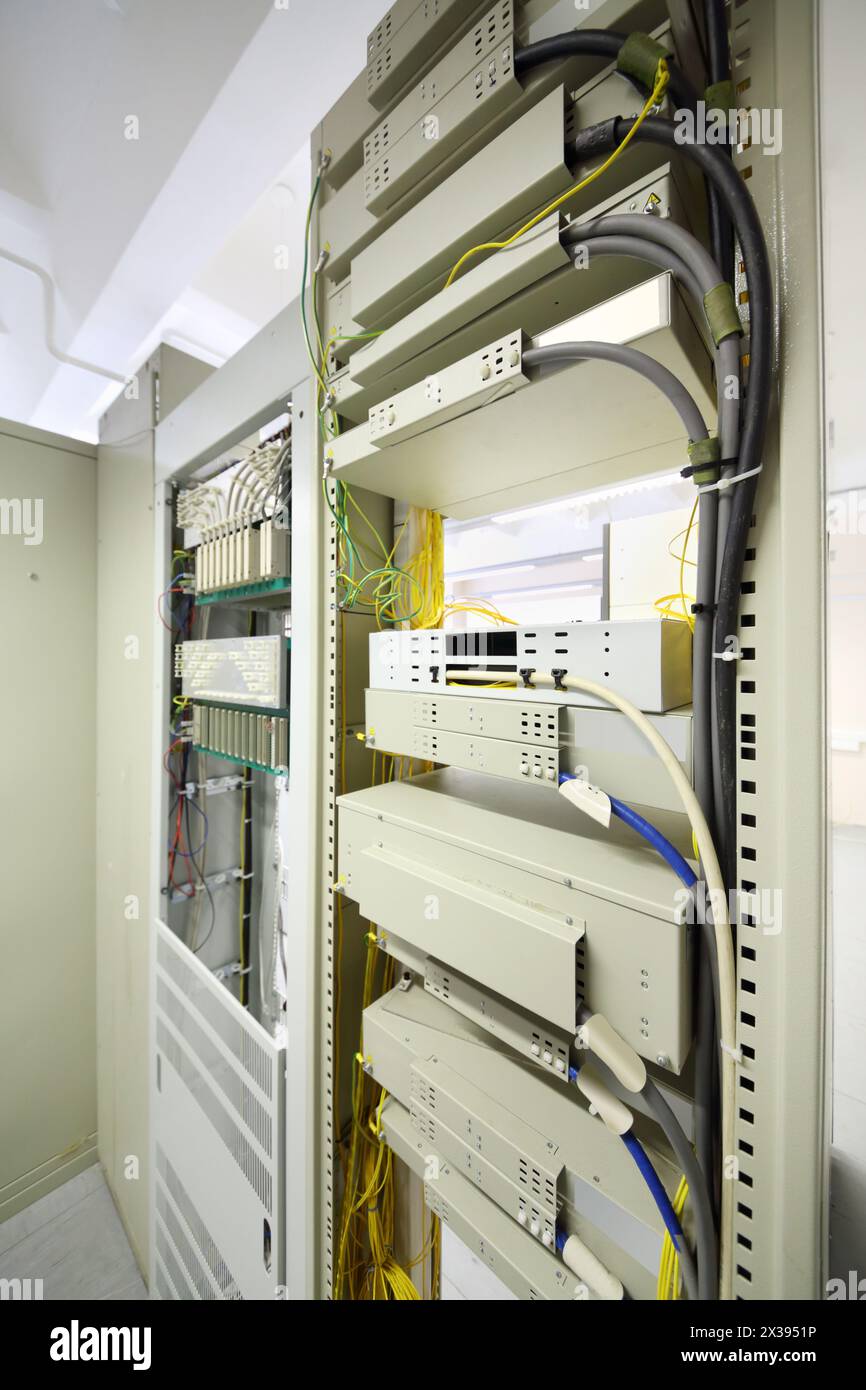 Communication server telephone switch hi-res stock photography and ...