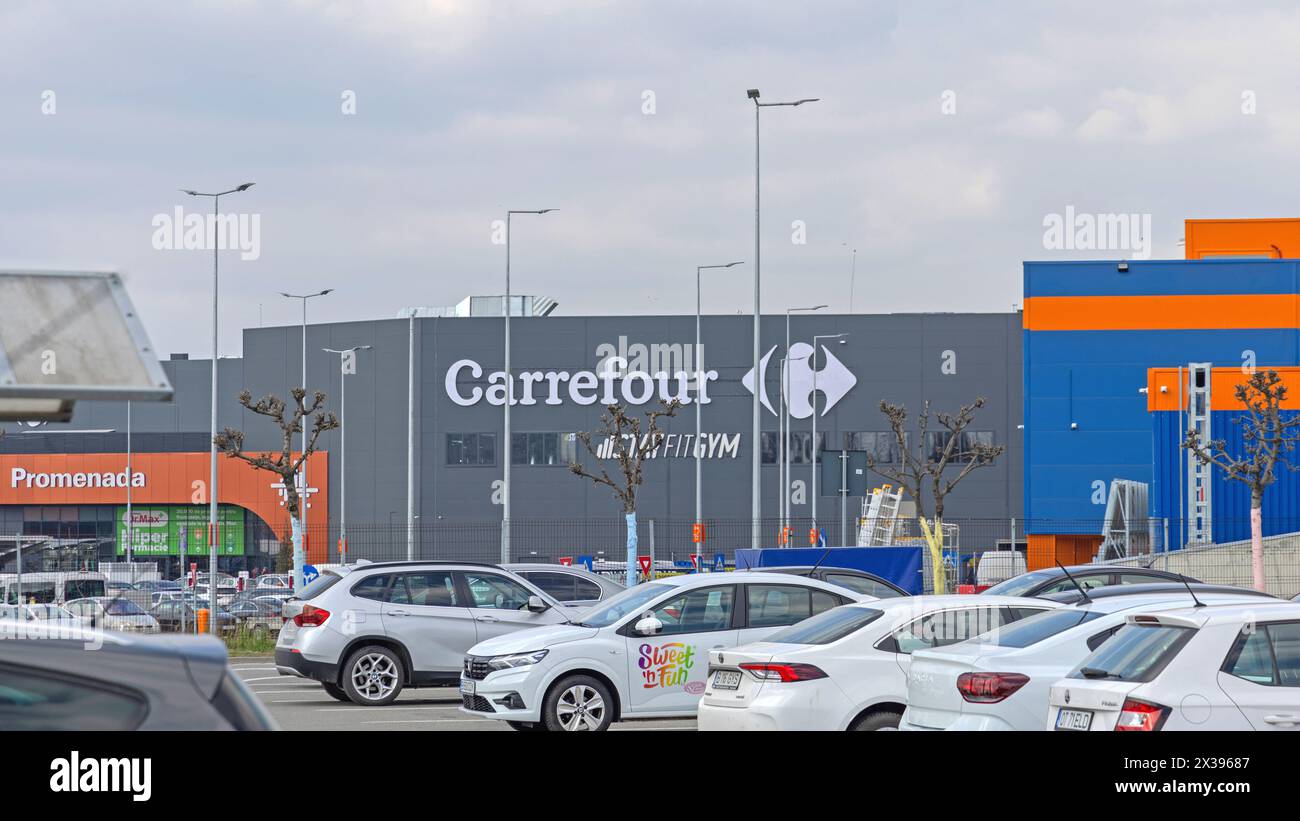 Craiova, Romania - March 16, 2024: Orange 3d Sign Auchan Grocery Shop ...