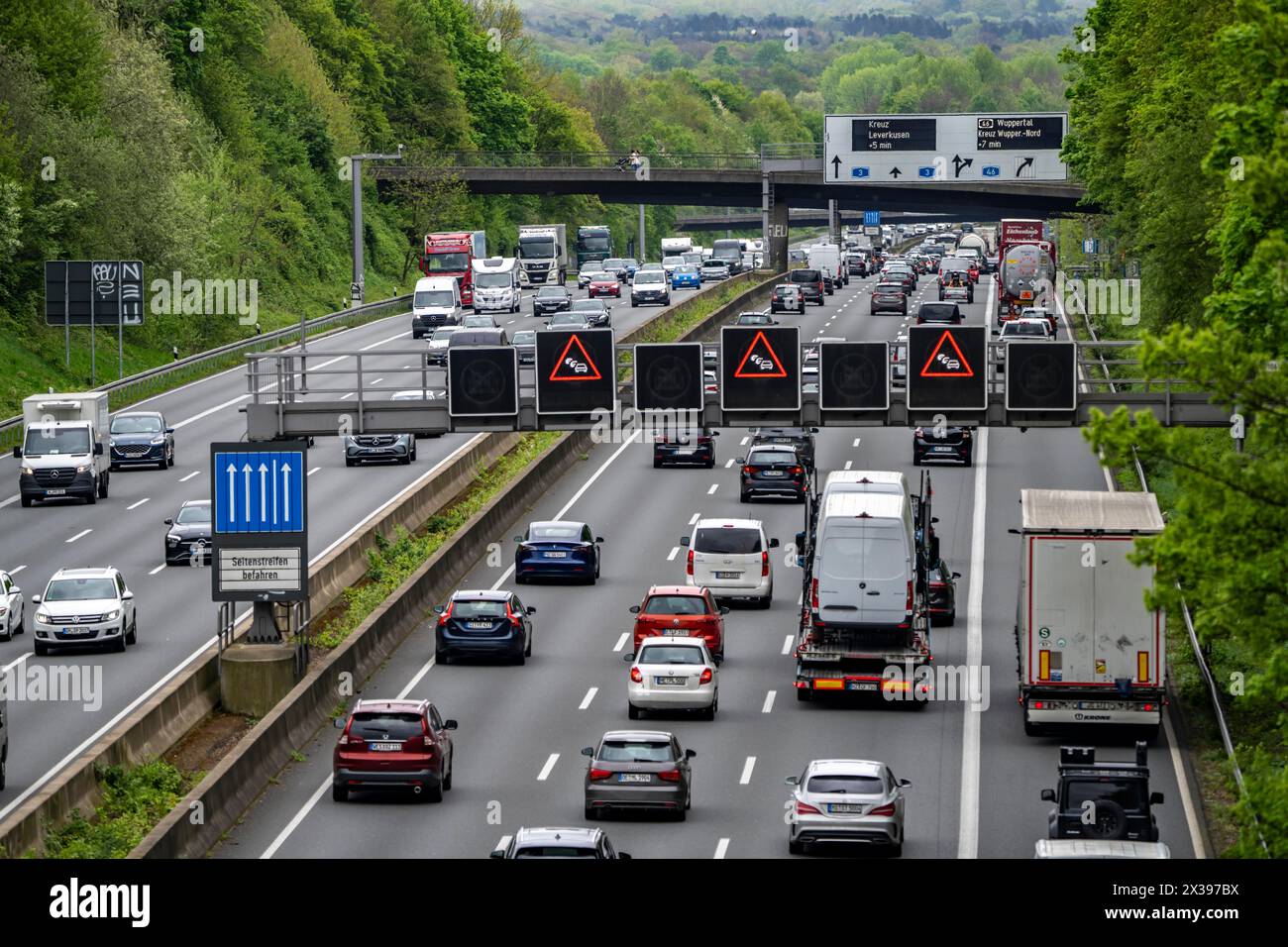 The highway A3, dense traffic on 8 lanes, including the temporarily ...