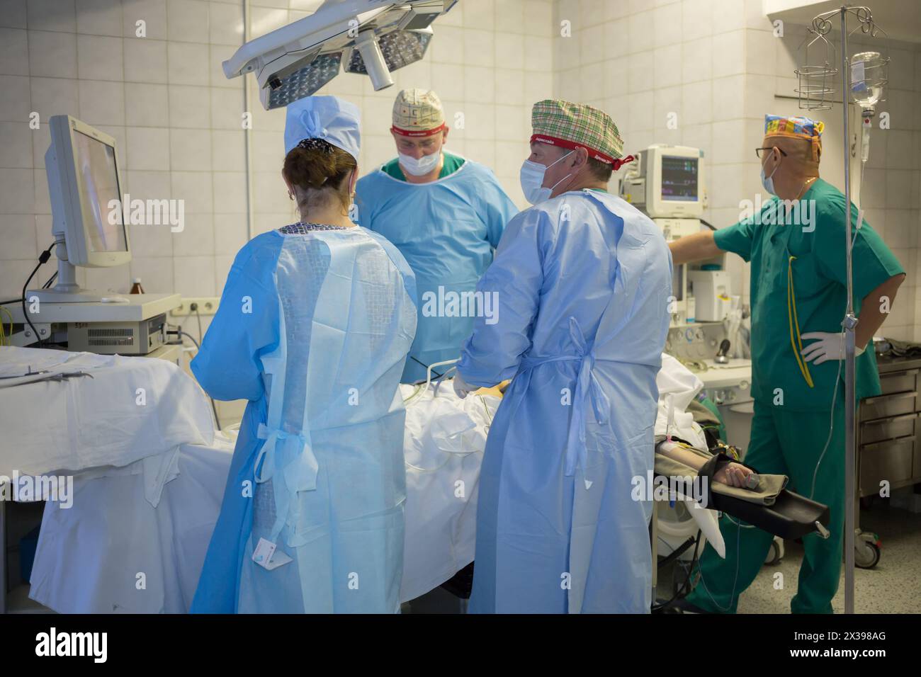 RUSSIA, MOSCOW - 01 SEP, 2015: Doctor with assistants are removing ...