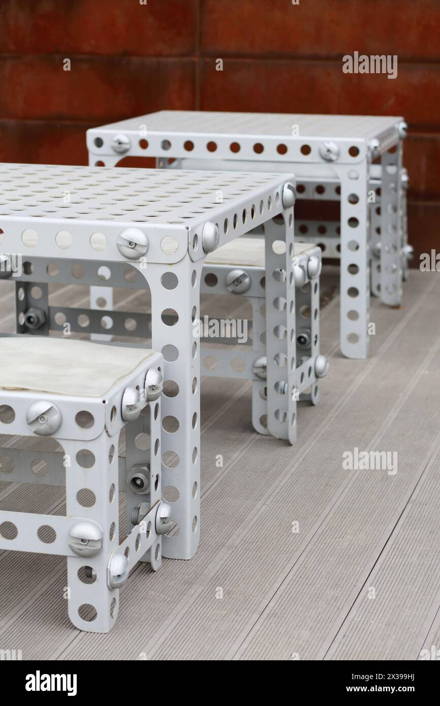 Tinker toy hi-res stock photography and images - Alamy