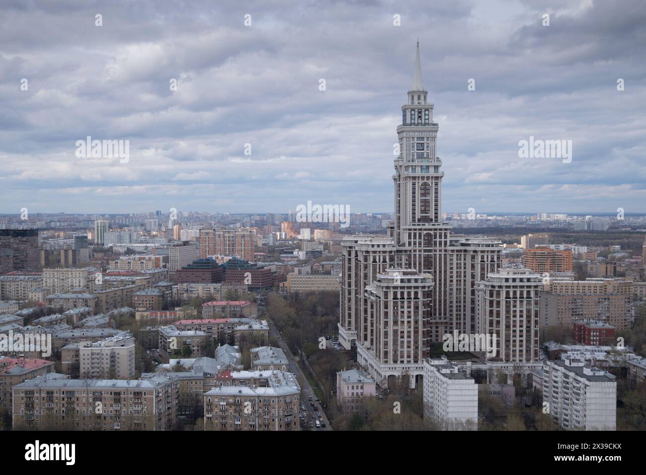 264 meters hi-res stock photography and images - Alamy