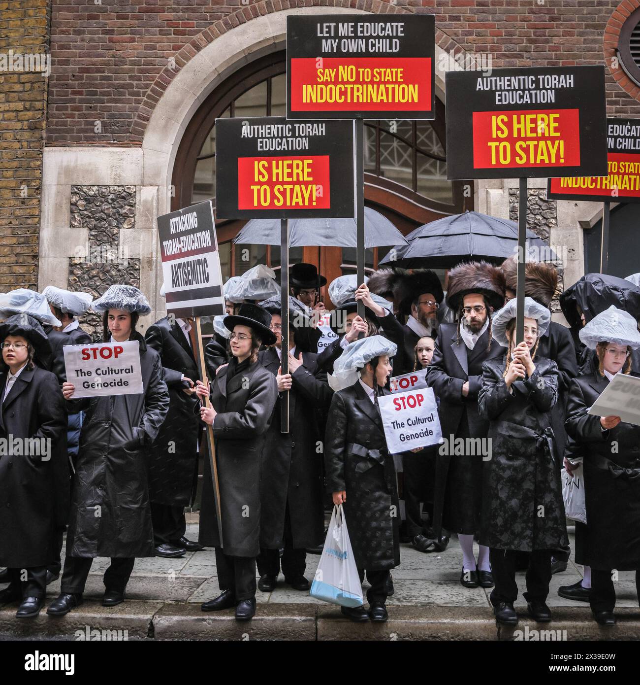 London, UK. 25th Apr, 2024. The protesters opposite the DfE. Several ...