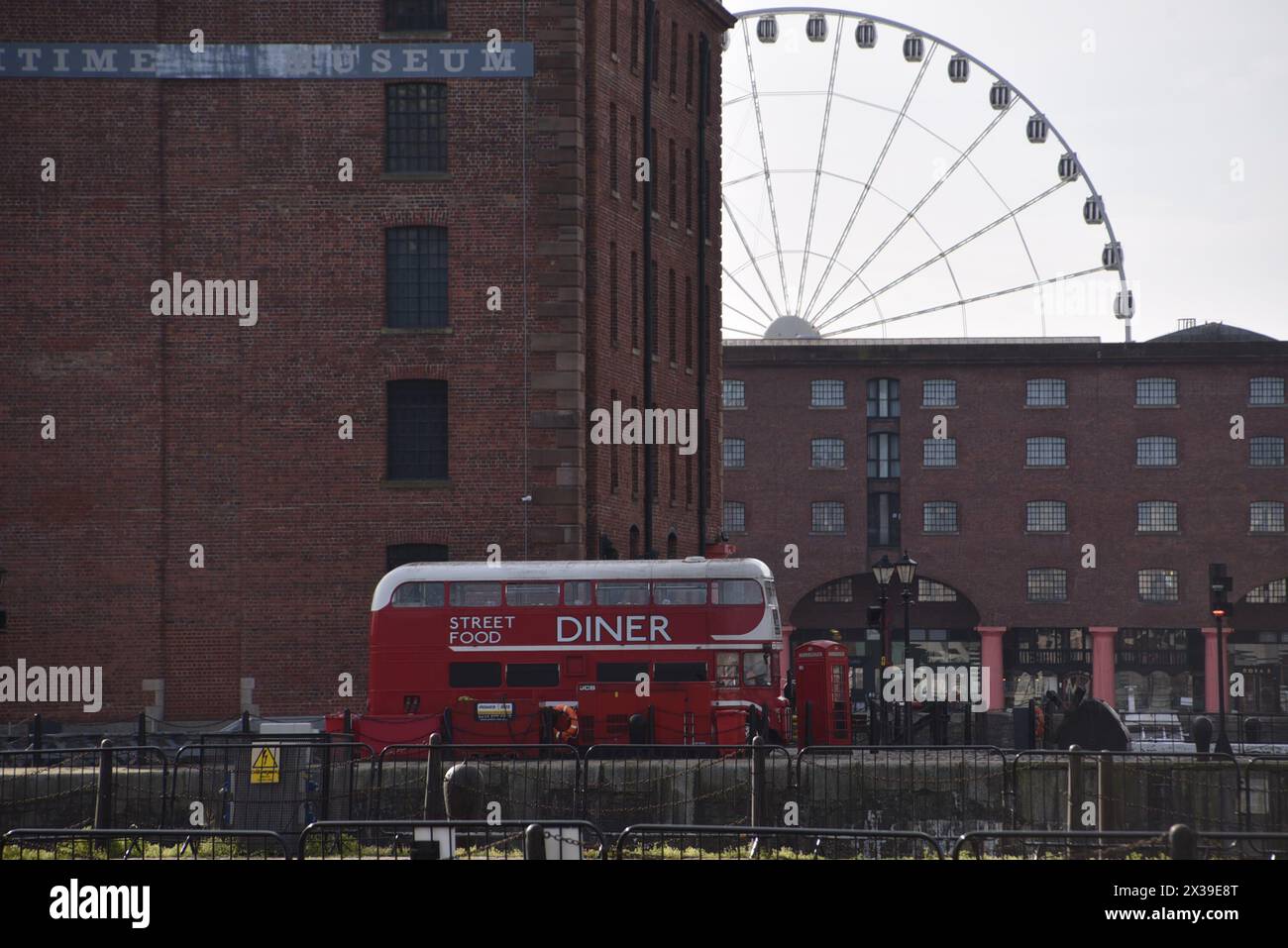 Red bus liverpool docks hi-res stock photography and images - Alamy
