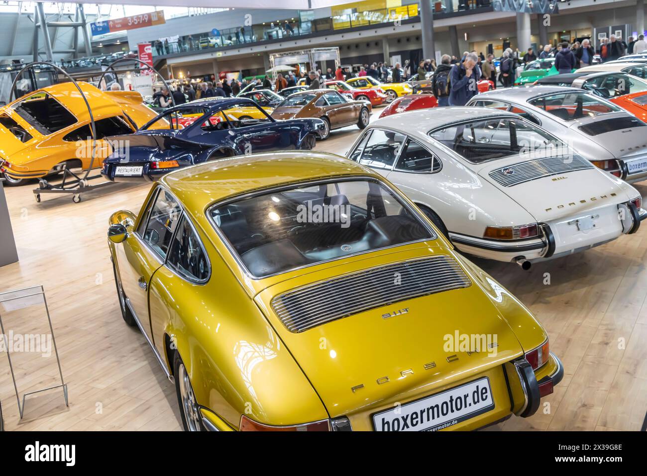 Oldtimer saison hi-res stock photography and images - Alamy