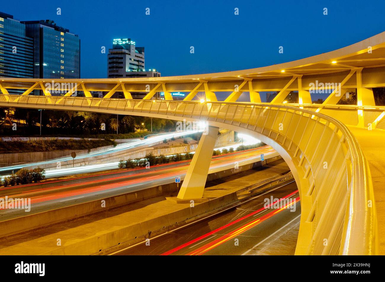 Paloma conceptual hi-res stock photography and images - Alamy