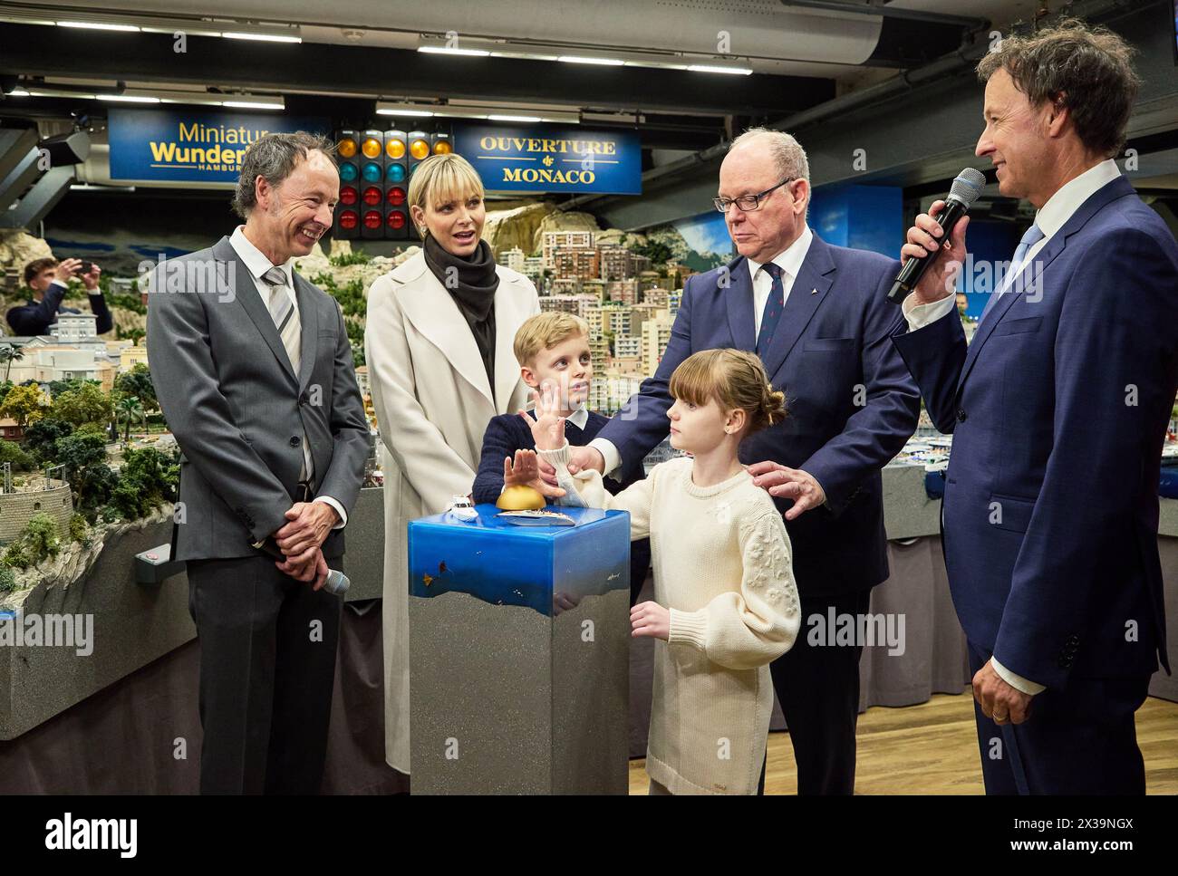 Hamburg, Germany. 25th Apr, 2024. Prince Albert II of Monaco (2nd from ...