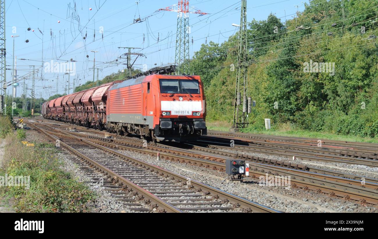 A Class 189 EuroSprinter electric powered locomotive with goods wagons ...