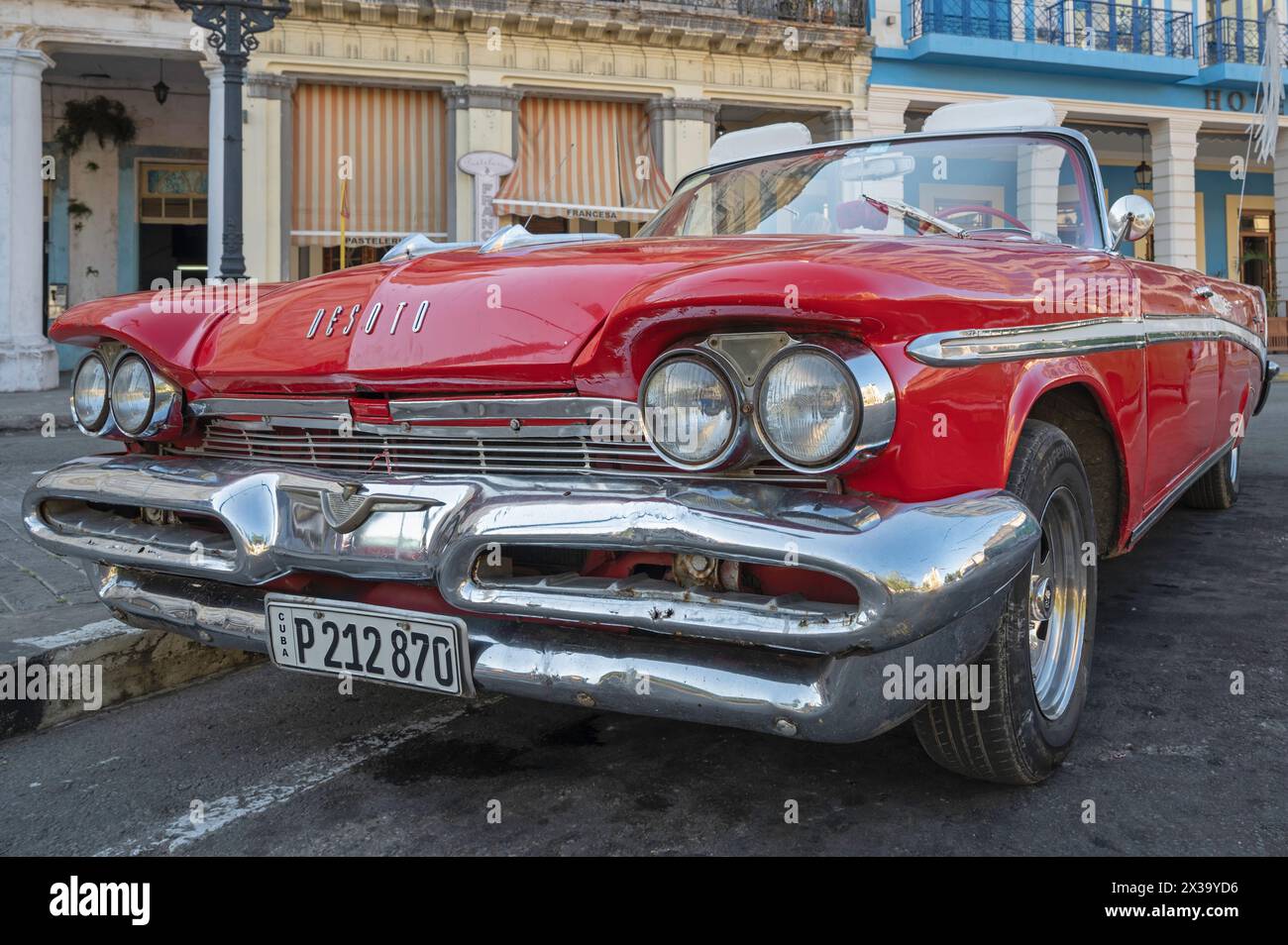 Iconic, restored classic American cars. In and around Central Park ...