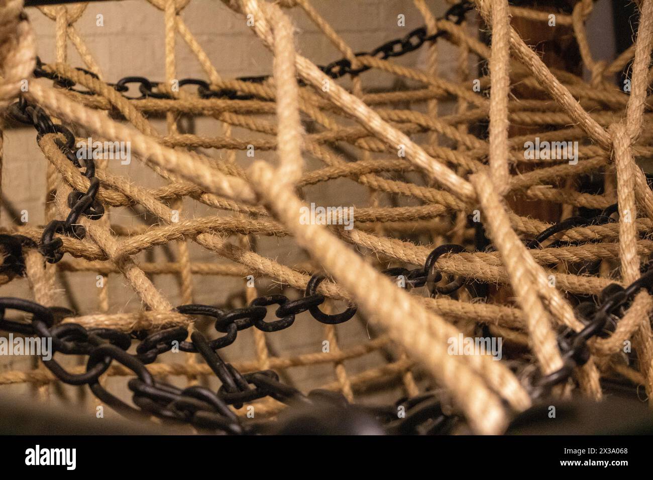 Plant ropes hi-res stock photography and images - Alamy