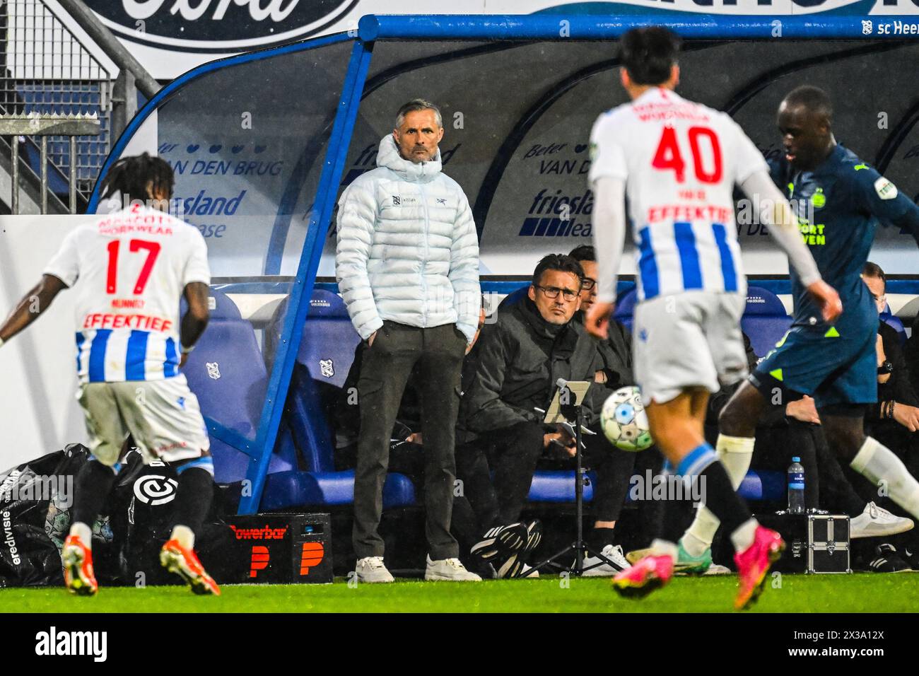 HEERENVEEN - SC Heerenveen coach Kees van Wonderen during the Dutch ...