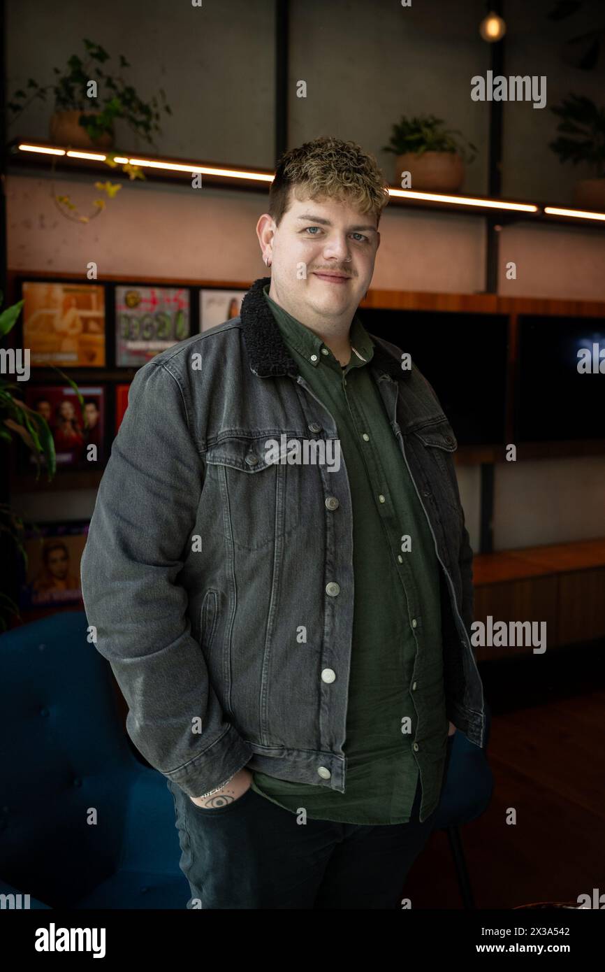 Berlin, Germany. 25th Apr, 2024. The singer Isaak Guderian ...