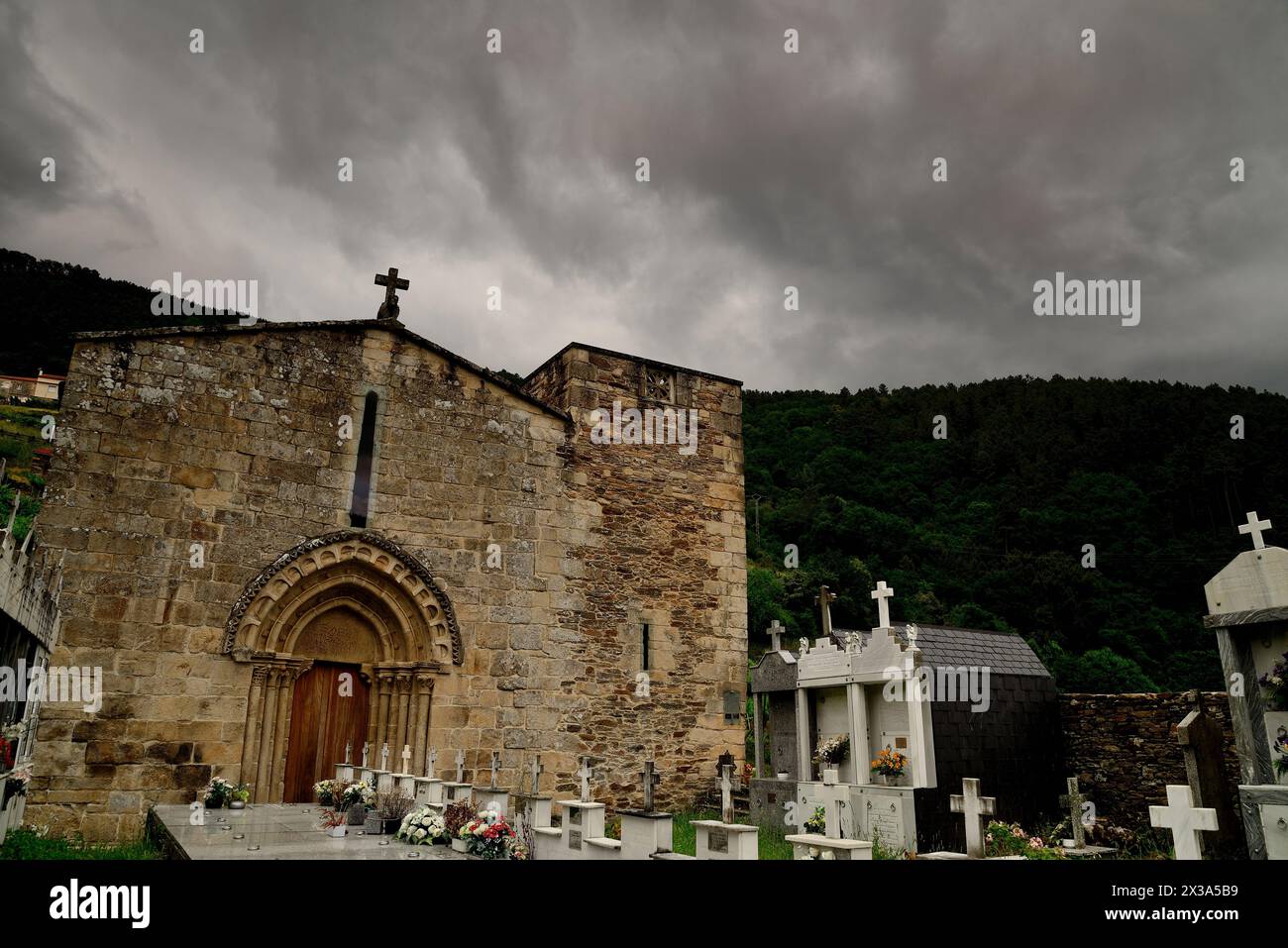 Church of Santo Estebo of Atan, Panton, Lugo, Spain Stock Photo - Alamy