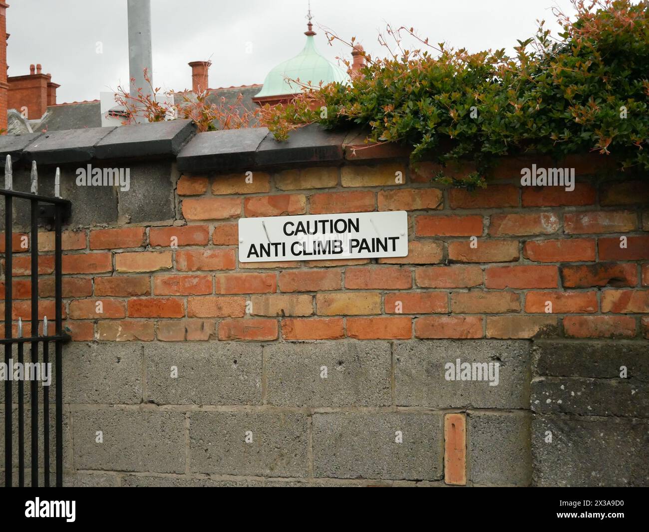 Anti Climb Paint Sign Stock Photo - Alamy