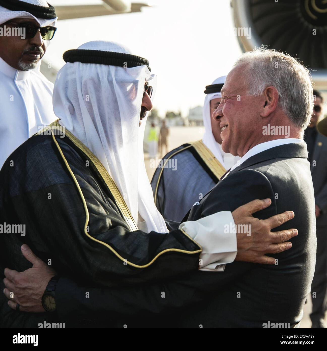 Jordanian King Abdullah II meets Sheikh Mishaal Al-Ahmad Al-Jaber Al ...