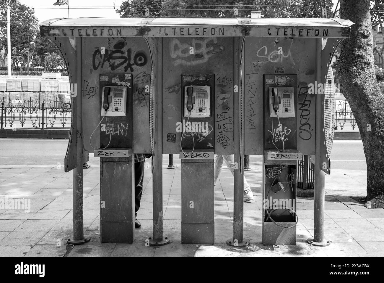Empty street in istanbul Black and White Stock Photos & Images - Alamy