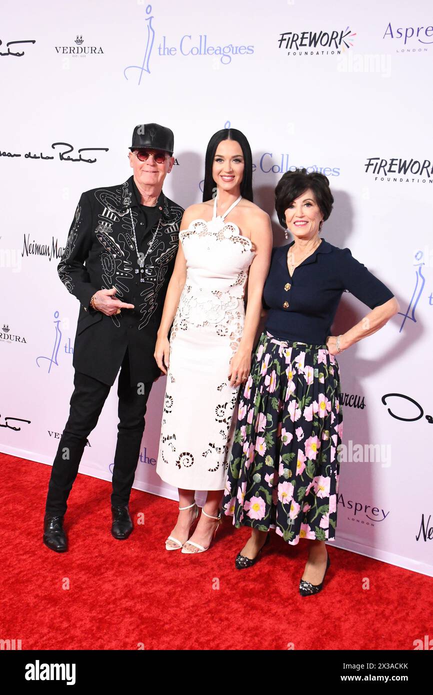 Beverly Hills, California, USA 25th April 2025 Singer Katy Perry (C ...