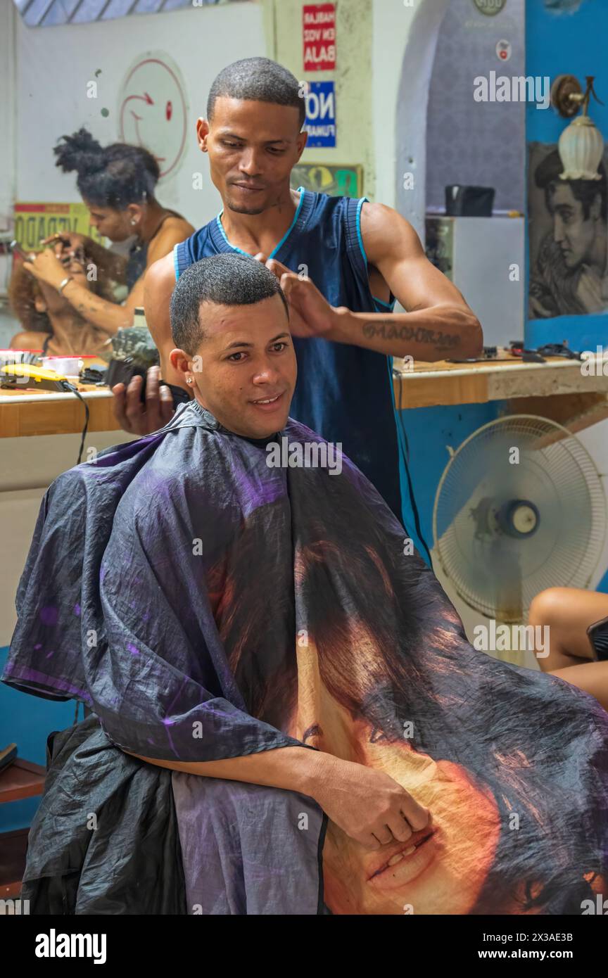 Cuban haircut hi-res stock photography and images - Alamy