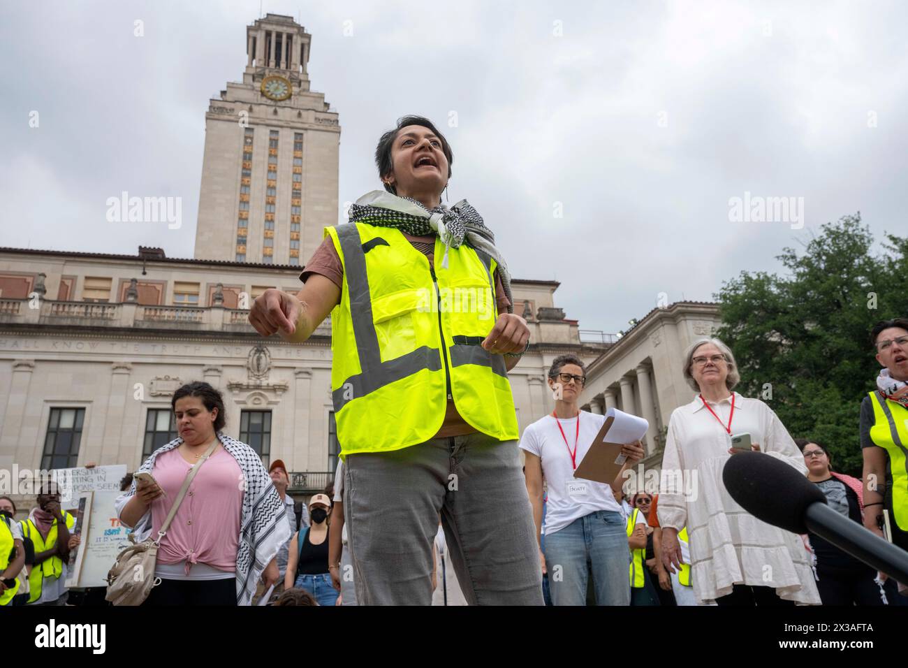 University of Texas at Austin students, faculty and others rally for ...