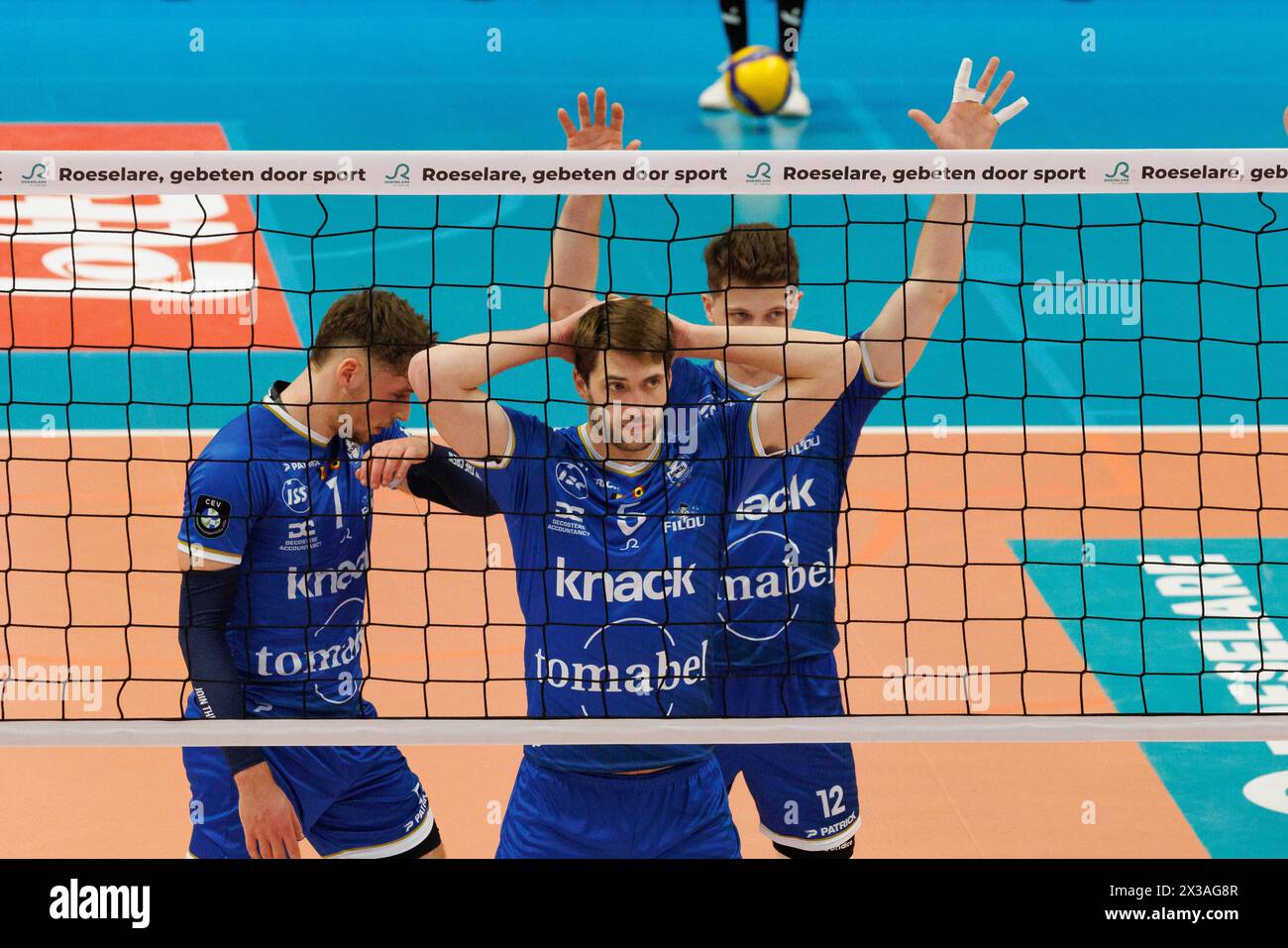 Roeselare, Belgium. 25th Apr, 2024. Roeselare's Dennis Deroey ...