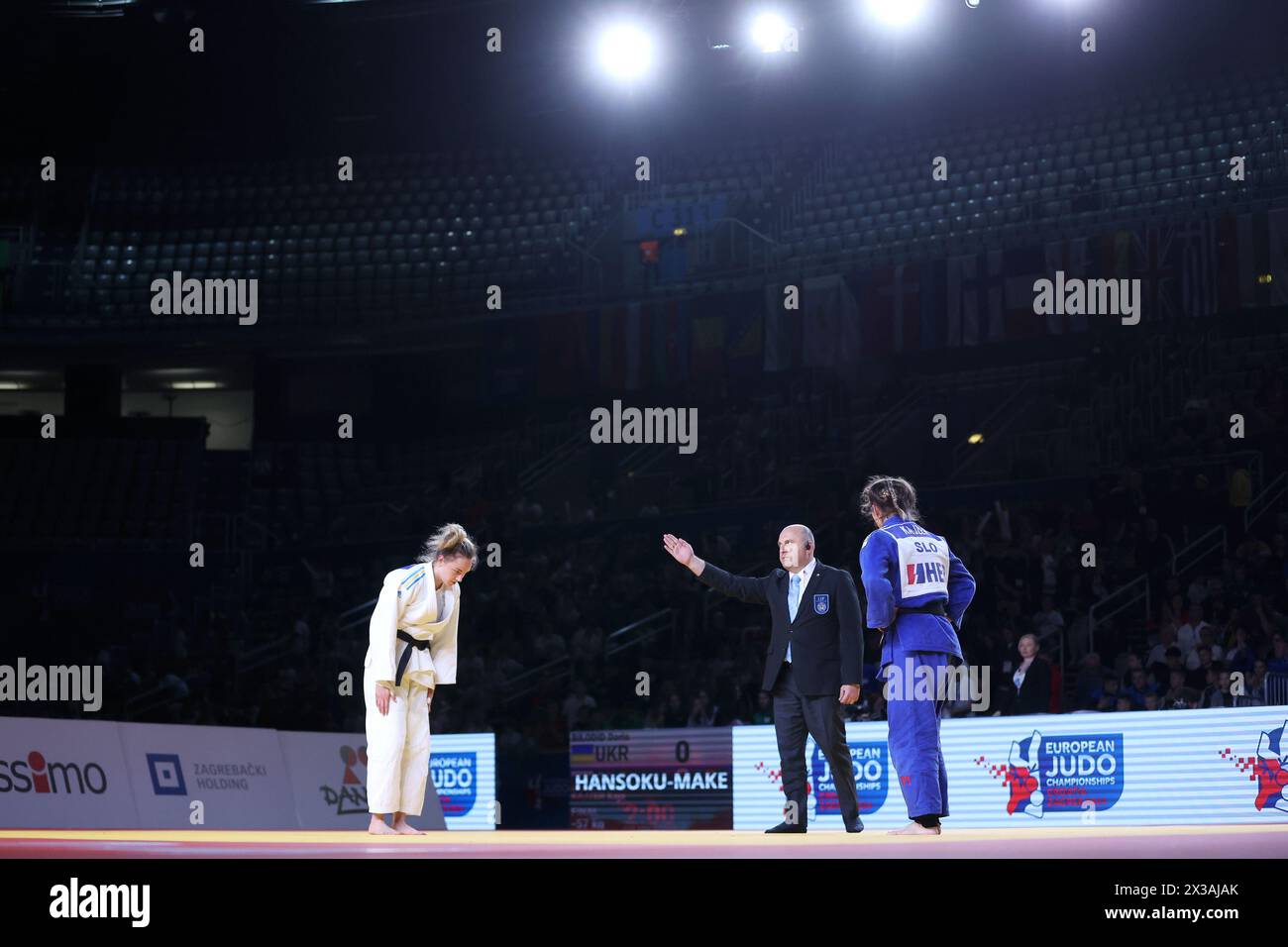 Zagreb, Croatia. 25th Apr, 2024. Daria Bilodid and Kaja Kajzer fight ...