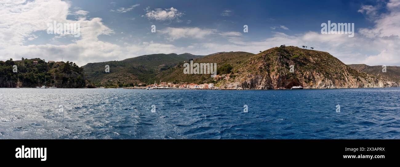 Italy, Tirrenian sea, Tuscanian islands, Capraia island, panoramic view ...