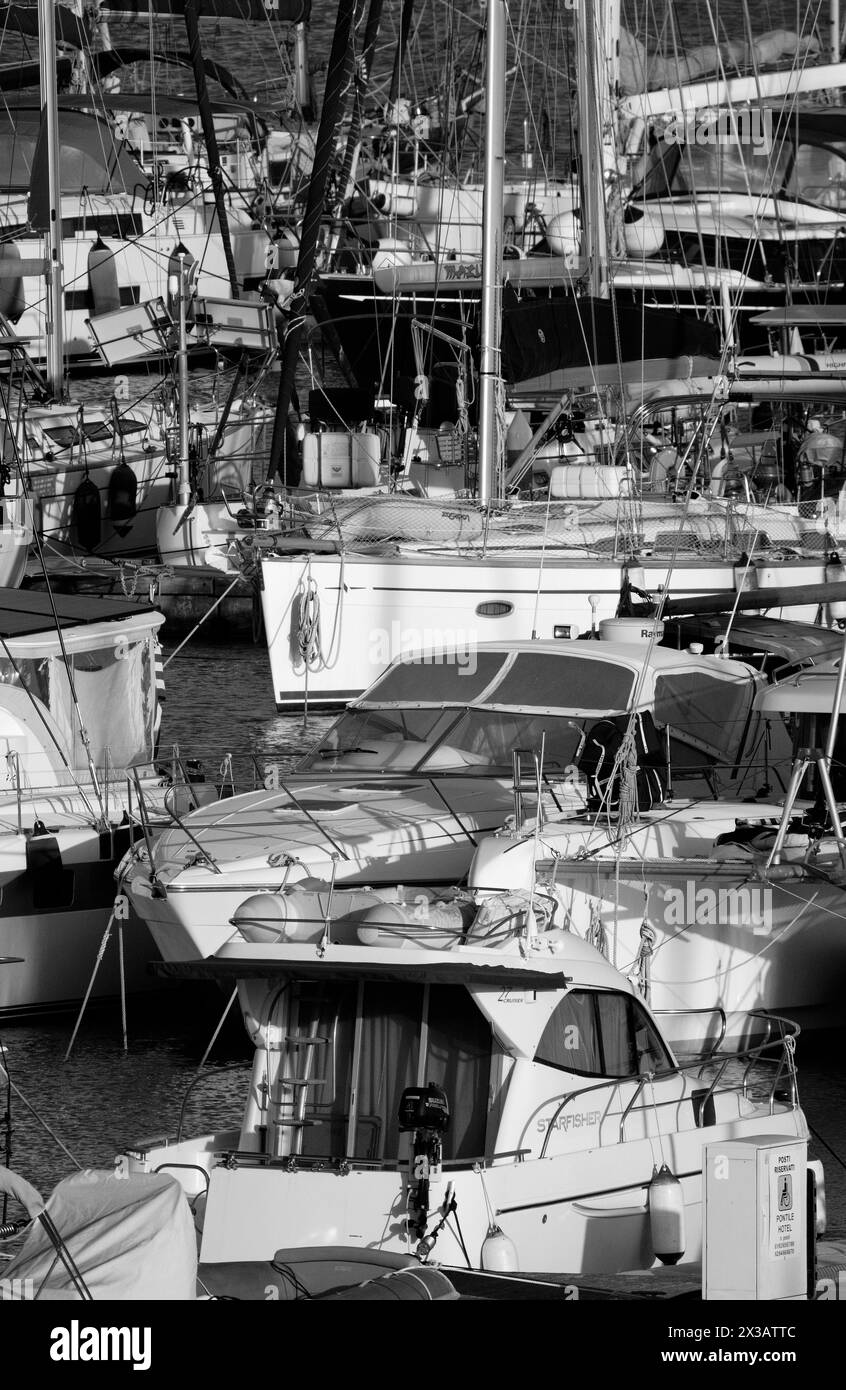 Italy april 25 Black and White Stock Photos & Images - Alamy