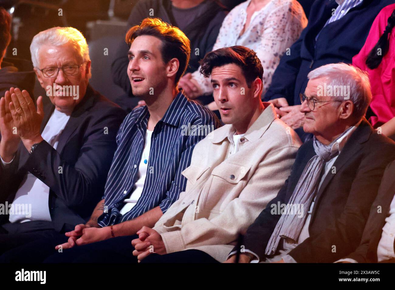 Die Brüder Joshua Keller l und Aaron Keller r, Söhne von Schauspieler ...