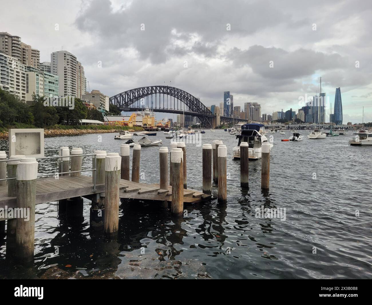 Sydneys iconic buildings hi-res stock photography and images - Alamy