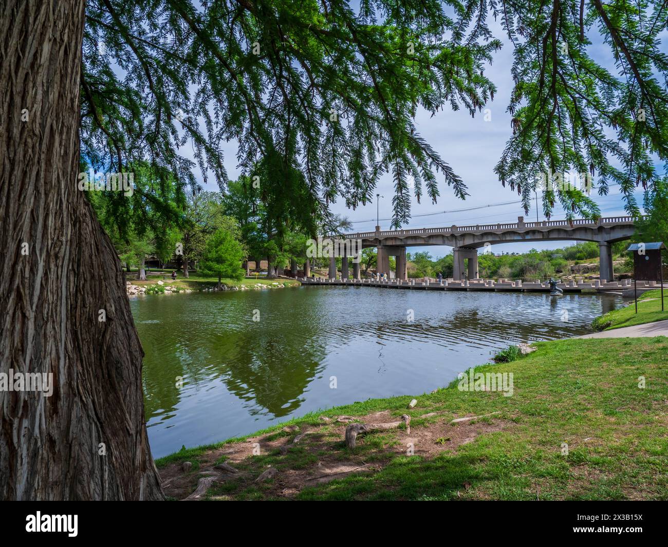 Riverwalk texas spring hi-res stock photography and images - Alamy