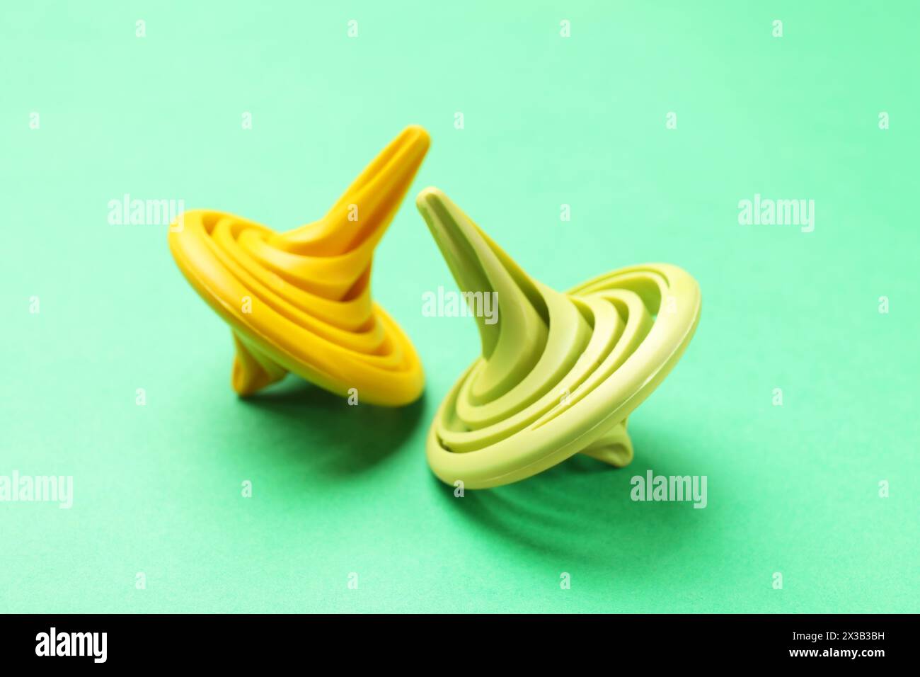 Children playing spinning tops hi-res stock photography and images - Alamy