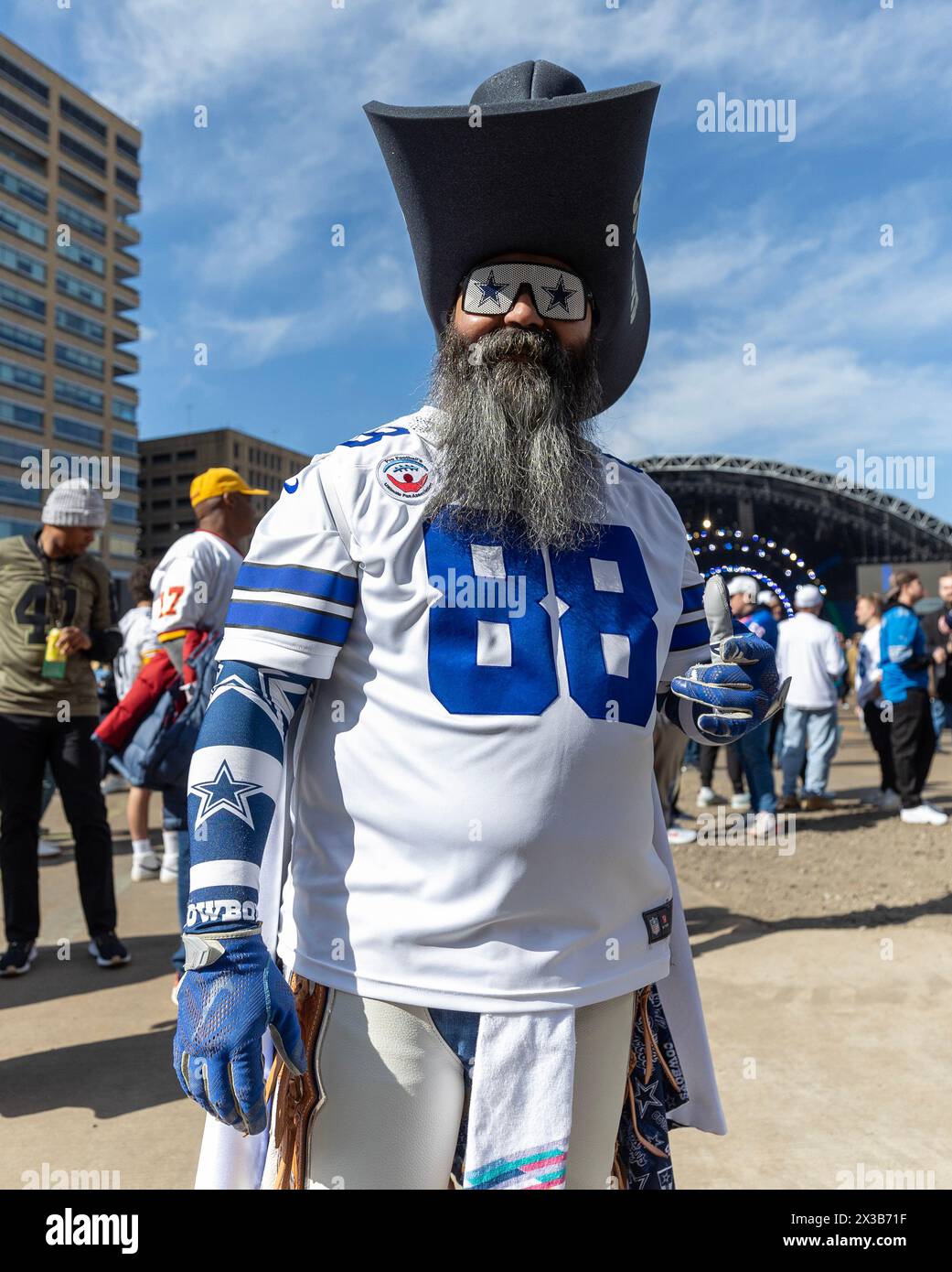 Attends the 2024 hi-res stock photography and images - Alamy