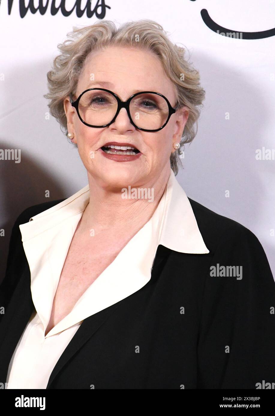 Beverly Hills, California, USA 25th April 2025 Actress Sharon Gless ...