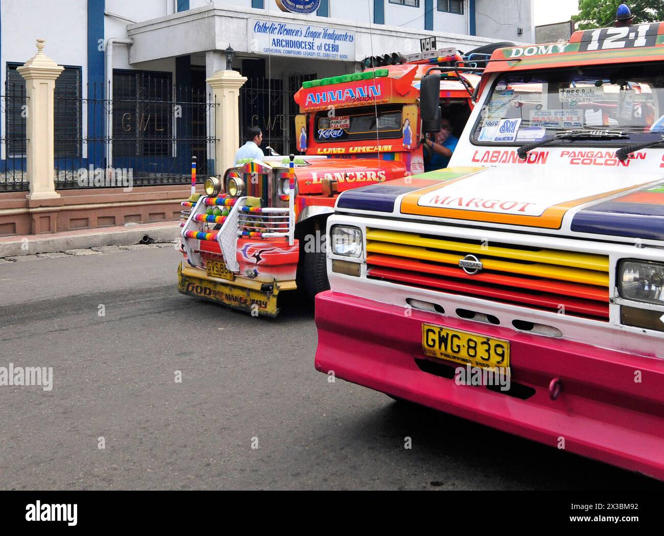 Colorful jeepneys in Cebu, The Philippines Stock Photo - Alamy