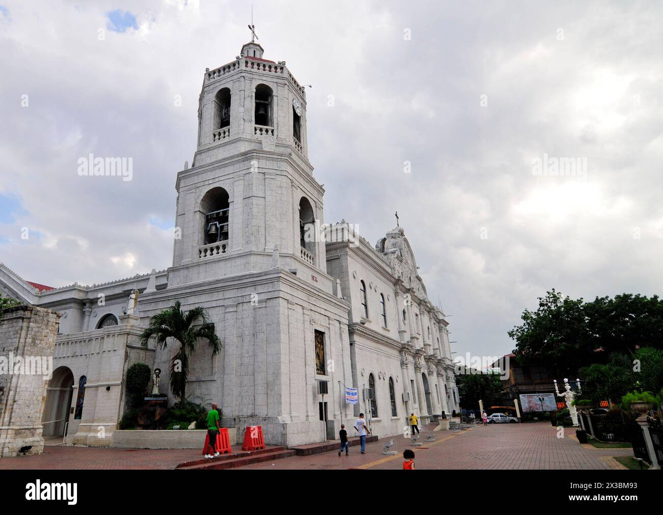 The Cebu Metropolitan Cathedral in Cebu City, The Philippines Stock ...