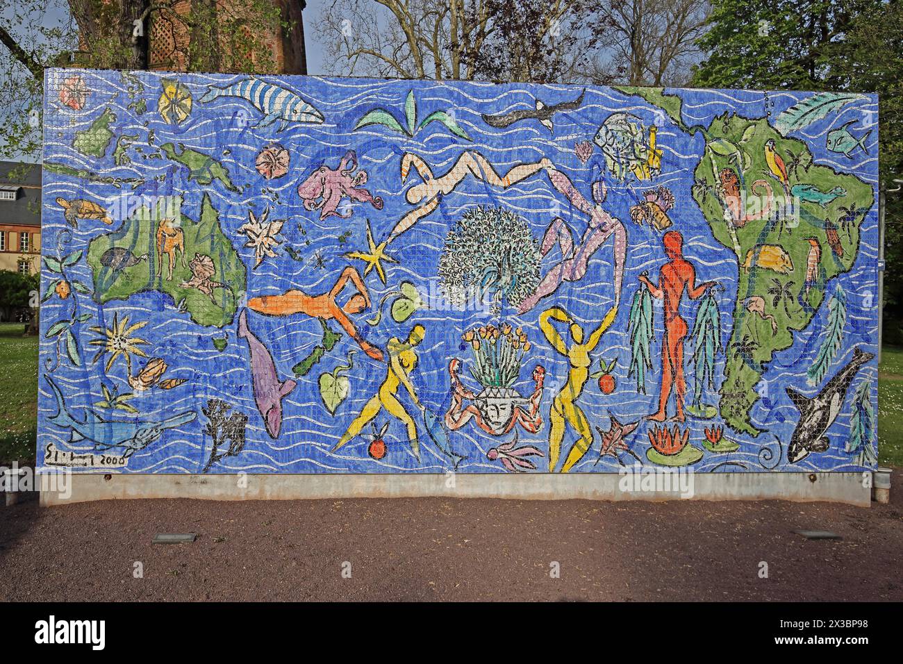 Sculpture Living Planet Square, World Map of Life, by Stefan Szczesny ...