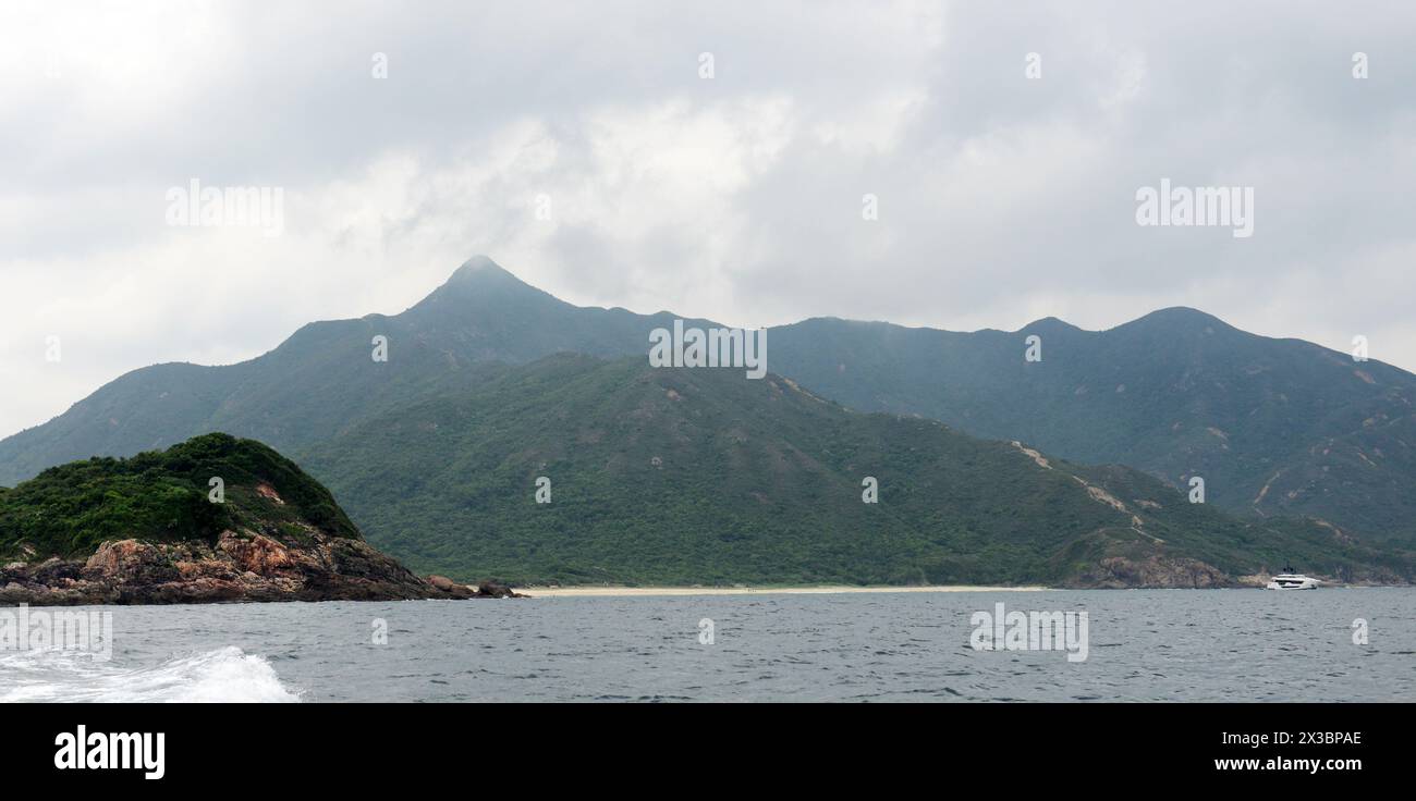 Sharp range hi-res stock photography and images - Alamy