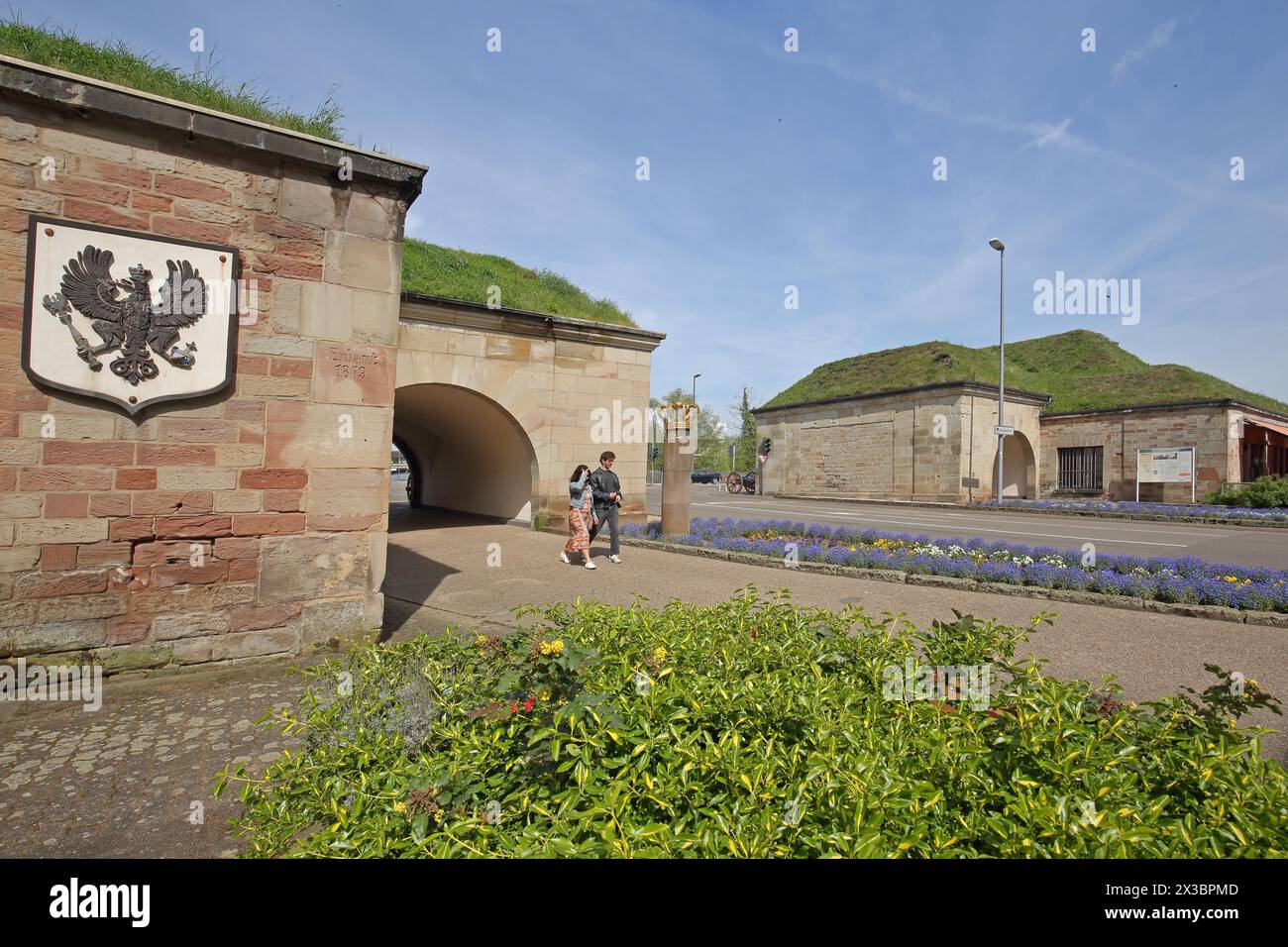 Prussian eagle with crown hi-res stock photography and images - Alamy