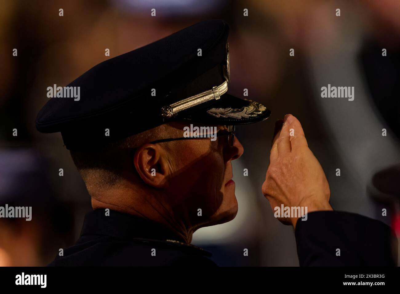 Sydney, Australia. 25th Apr, 2024. A soldier salutes during the ANZAC ...