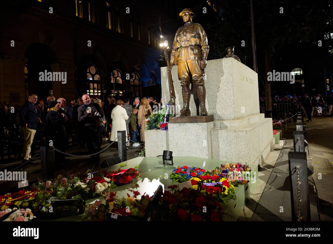 Sydney, Australia. 25th Apr, 2024. A general view of the Cenotaph after ...